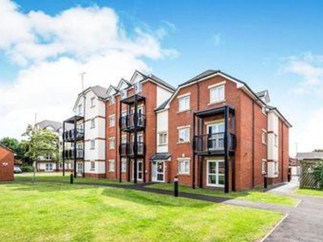 2 Bedrooms Flat for sale in Gladstone Mews, Gladstone Street, Warrington, Cheshire WA2