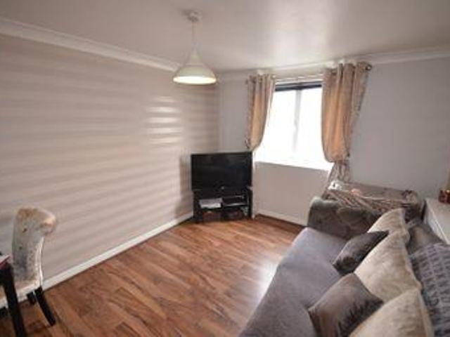 2 Bedrooms Flat for sale in Glan Rhymni, Pengham Green, Cardiff CF24