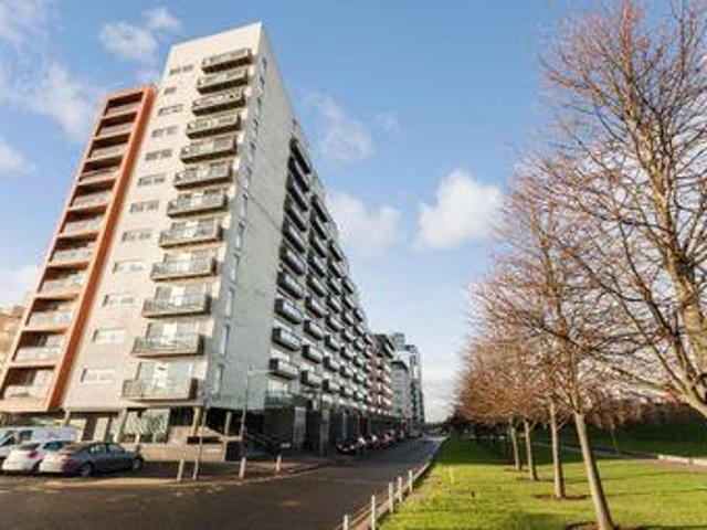 2 Bedrooms Flat for sale in Glasgow Harbour, Glasgow, Glasgow G11