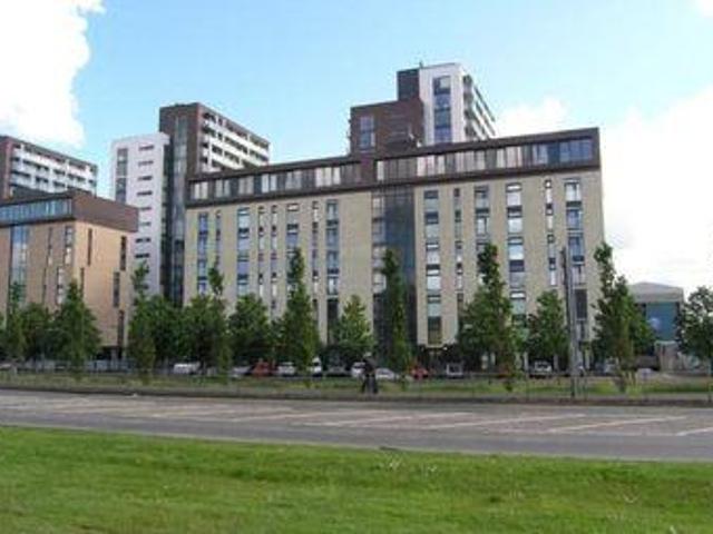 2 Bedrooms Flat for sale in Glasgow Harbour Terrace, Glasgow, Lanarkshire G11