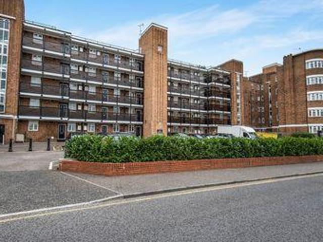 2 Bedrooms Flat for sale in Glenbuck Road, Surbiton KT6