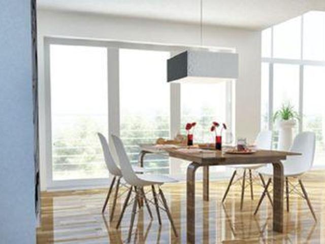 2 Bedrooms Flat for sale in Glisson Road, West London UB10