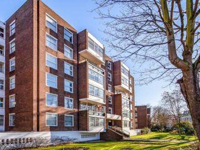 2 Bedrooms Flat for sale in Gloucester Avenue, London NW1