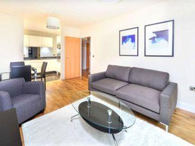 2 Bedrooms Flat for sale in Green Lanes Walk, London N4