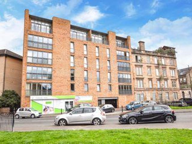 2 Bedrooms Flat for sale in Greenhead Street, Glasgow G40