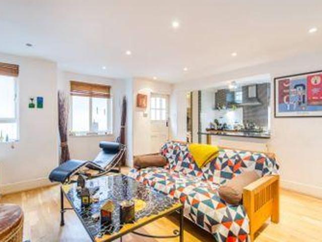 2 Bedrooms Flat for sale in Greville Road, Kilburn NW6