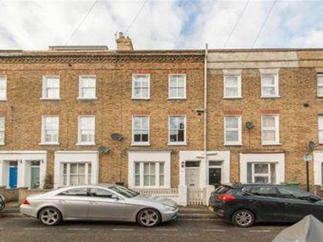 2 Bedrooms Flat for sale in Grove Place, London W3