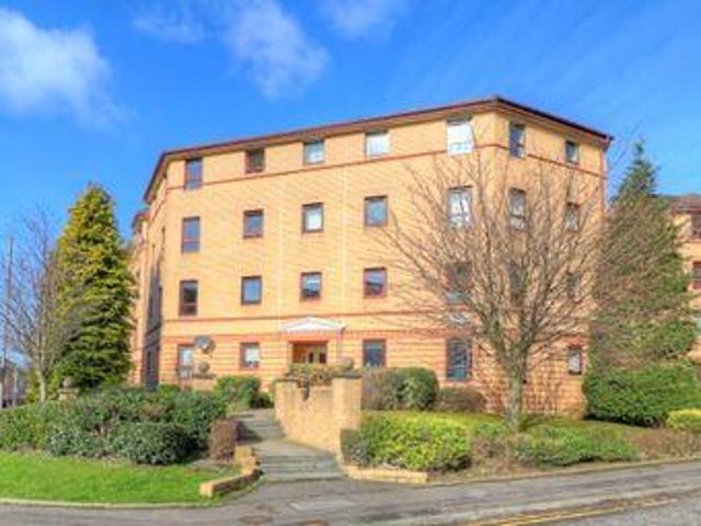 2 Bedrooms Flat for sale in Grovepark Gardens, Glasgow G20