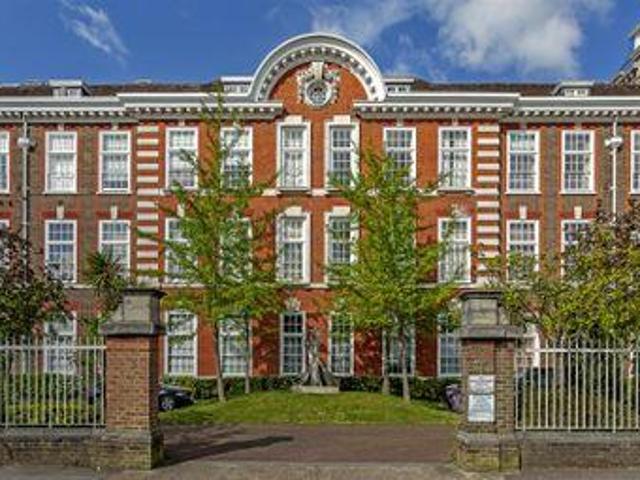 2 Bedrooms Flat for sale in Downings House, Southey Road, Wimbledon SW19