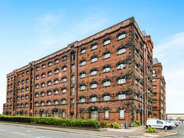 2 Bedrooms Flat for sale in Dock Road, Birkenhead CH41