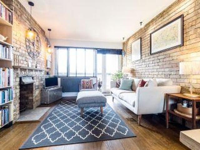 2 Bedrooms Flat for sale in Dora Street, London E14