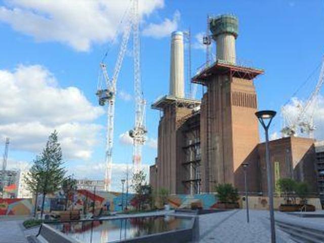 2 Bedrooms Flat for sale in Dawson House, Circus West, Battersea Power Station, London SW8