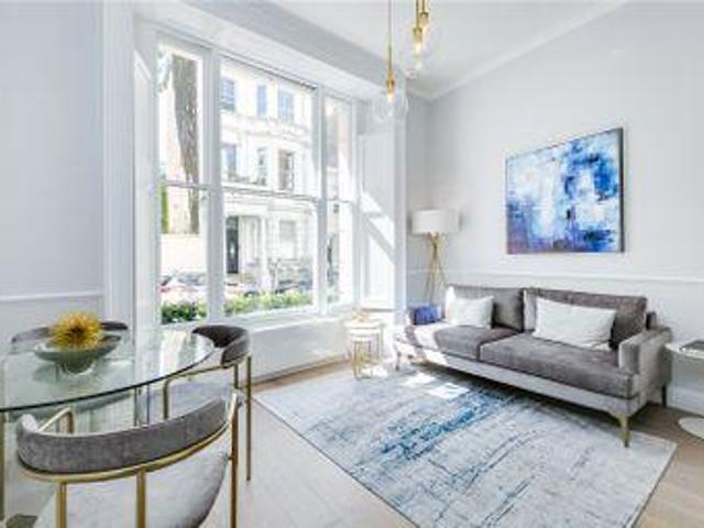 2 Bedrooms Flat for sale in Dawson Place, London W2