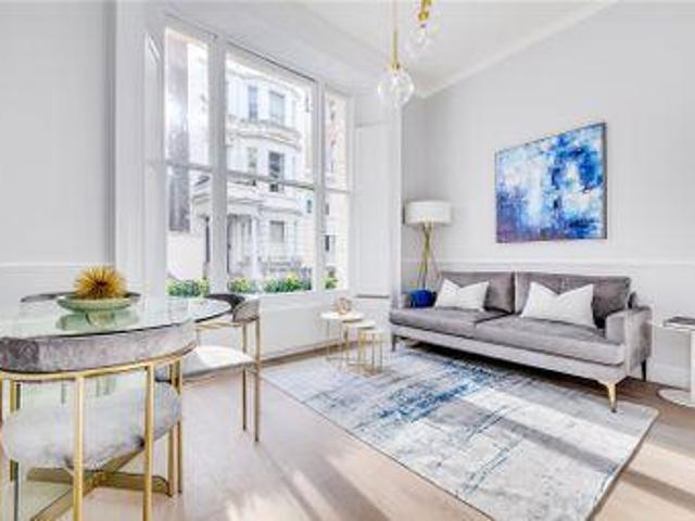 2 Bedrooms Flat for sale in Dawson Place, London W2