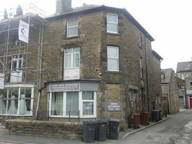 2 Bedrooms Flat for sale in Dale Road, Buxton, Derbyshire SK17