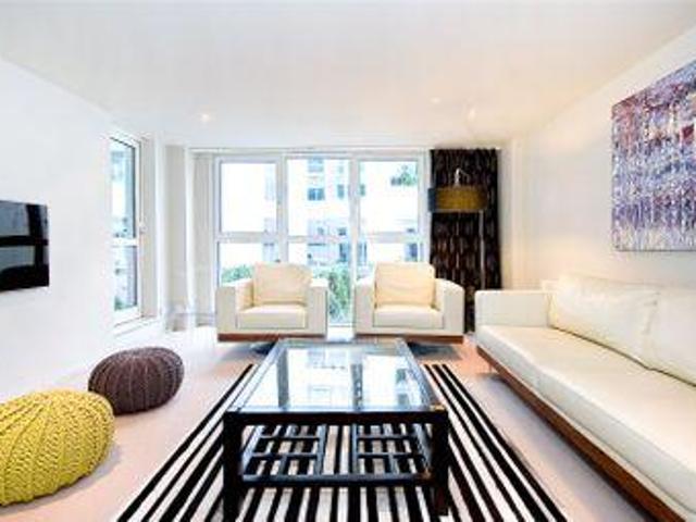 2 Bedrooms Flat for sale in Dallington Street, London EC1V