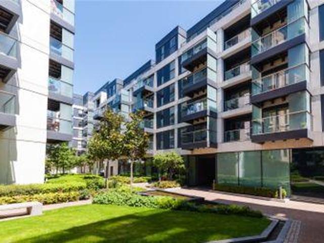 2 Bedrooms Flat for sale in Dance Square, Pear Tree Street, London EC1V