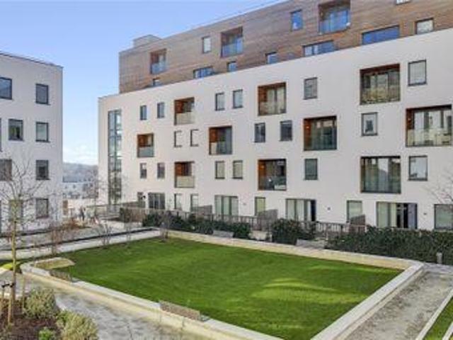 2 Bedrooms Flat for sale in Dara House, 50 Capitol Way, London NW9