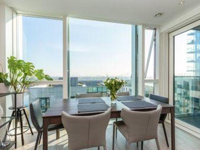 2 Bedrooms Flat for sale in Devan Grove, Manor House N4