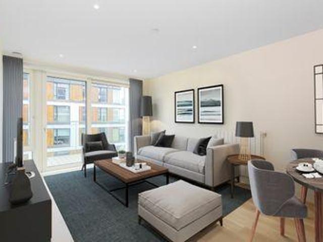 2 Bedrooms Flat for sale in Deveraux House, Duke Of Wellington Avenue, Royal Arsenal SE18