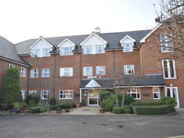 2 Bedrooms Flat for sale in Dean Street, Marlow SL7