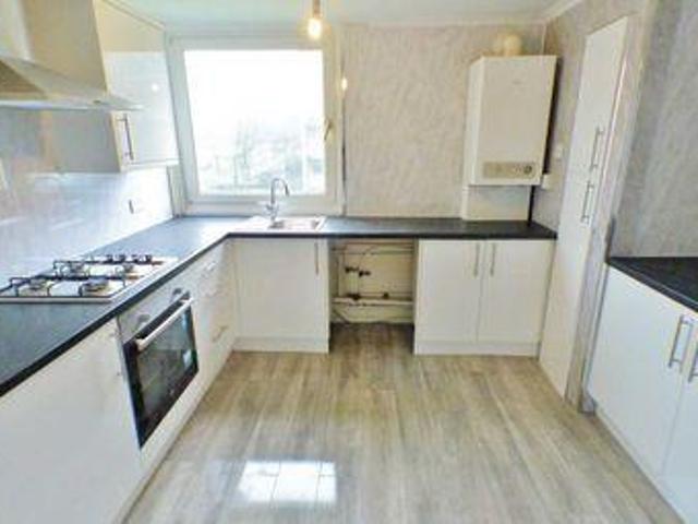 2 Bedrooms Flat for sale in Denholm Green, Murray, East Kilbride G75