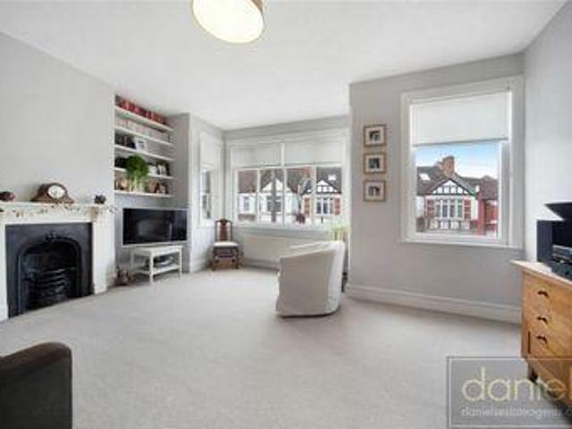 2 Bedrooms Flat for sale in Drayton Road, Harlesden, London NW10
