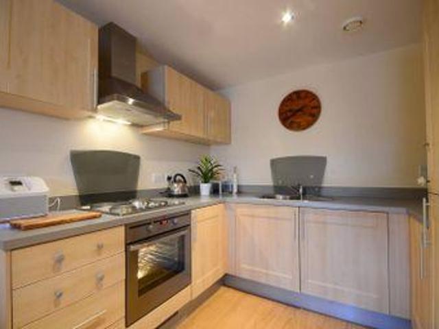 2 Bedrooms Flat for sale in Durnsford Road, Wimbledon, London SW19