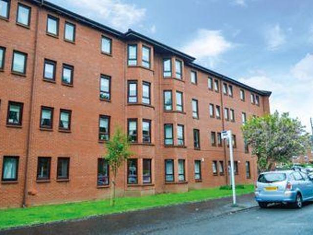 2 Bedrooms Flat for sale in Durward Court, Flat 0/2, Shawlands, Glasgow G41