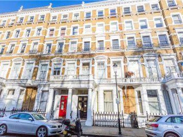 2 Bedrooms Flat for sale in Emperors Gate, London SW7