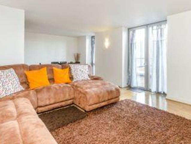 2 Bedrooms Flat for sale in Empire Way, Wembley HA9