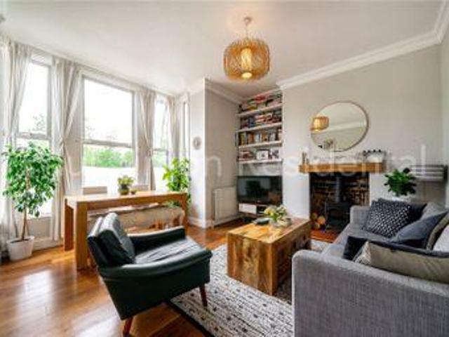 2 Bedrooms Flat for sale in Endymion Road, Harin, London N4
