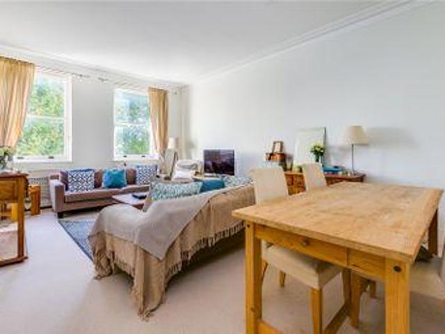 2 Bedrooms Flat for sale in Earls Court Square, London SW5