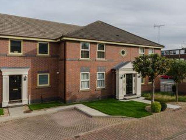2 Bedrooms Flat for sale in Eliot Court, Fulford, York YO10