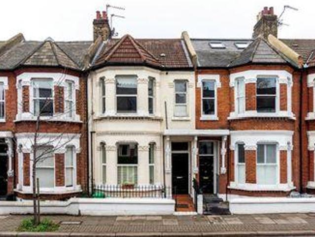 2 Bedrooms Flat for sale in Elspeth Road, London SW11