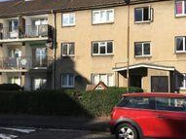 2 Bedrooms Flat for sale in Essendean Place, Edinburgh, Midlothian EH4
