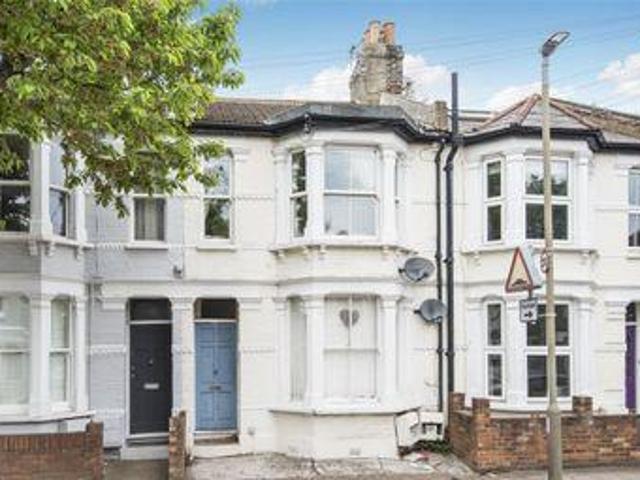 2 Bedrooms Flat for sale in Eversleigh Road, London SW11
