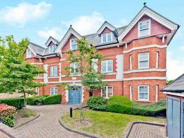 2 Bedrooms Flat for sale in Ewell Road, Surbiton KT6