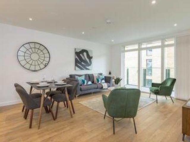 2 Bedrooms Flat for sale in Explorers Wharf, Limehouse E14