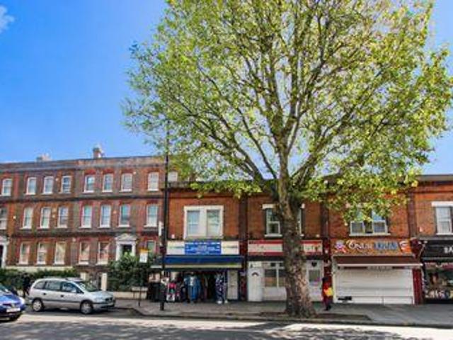 2 Bedrooms Flat for sale in Fore Street, London N18