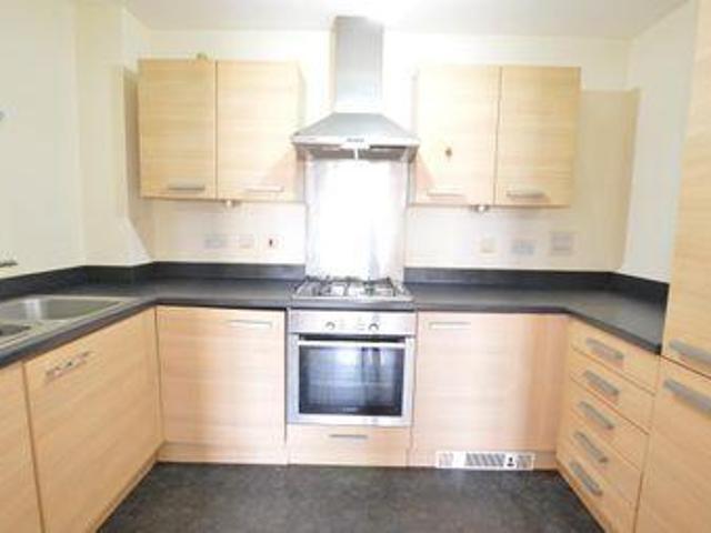 2 Bedrooms Flat for sale in Fortune Avenue, Edgware HA8