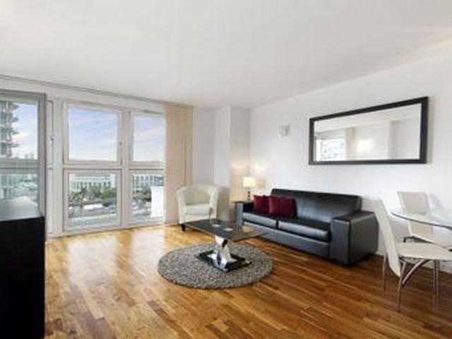2 Bedrooms Flat for sale in Fairmont Avenue, London E14