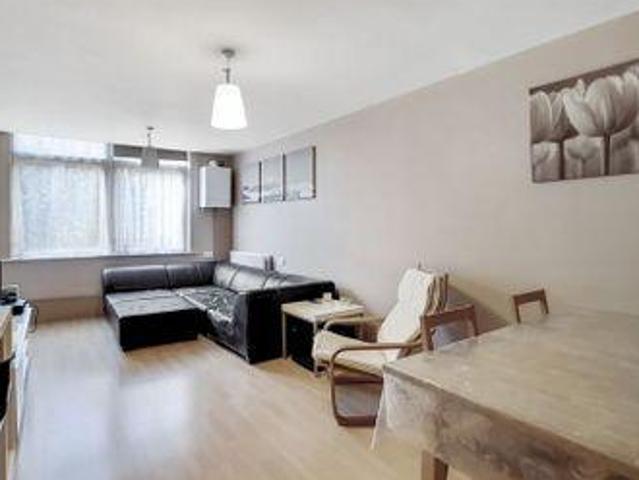 2 Bedrooms Flat for sale in Fairlead House, Canary Wharf E14