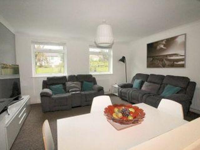 2 Bedrooms Flat for sale in Fairwood Road, Cardiff CF5