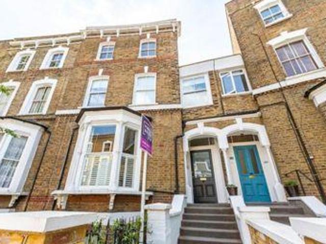 2 Bedrooms Flat for sale in Farleigh Road, Stoke Newington N16