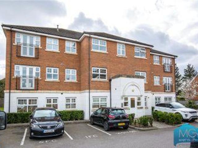 2 Bedrooms Flat for sale in Fetlar Court, 32 Bampton Drive, Mill Hill NW7