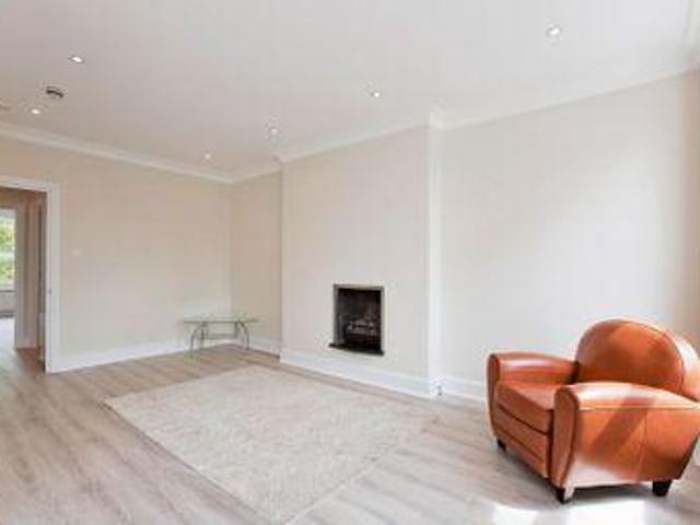 2 Bedrooms Flat for sale in Fellows Road, London NW3