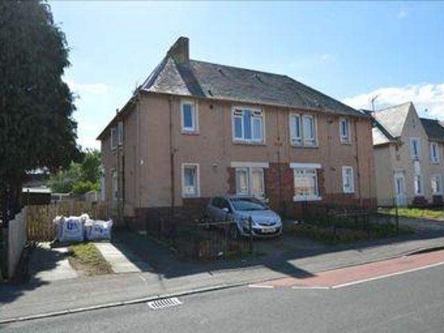 2 Bedrooms Flat for sale in Fernslea Avenue, Blantyre, Glasgow G72