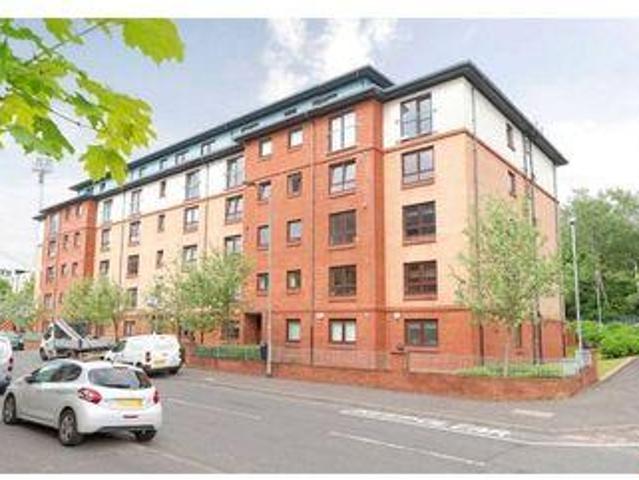2 Bedrooms Flat for sale in Firhill Road, Glasgow, Lanarkshire G20