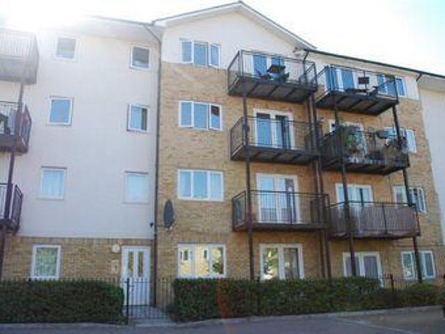 2 Bedrooms Flat for sale in Flat 50, Sharps Court, Cooks Way, Hitchin, Hertfordshire SG4